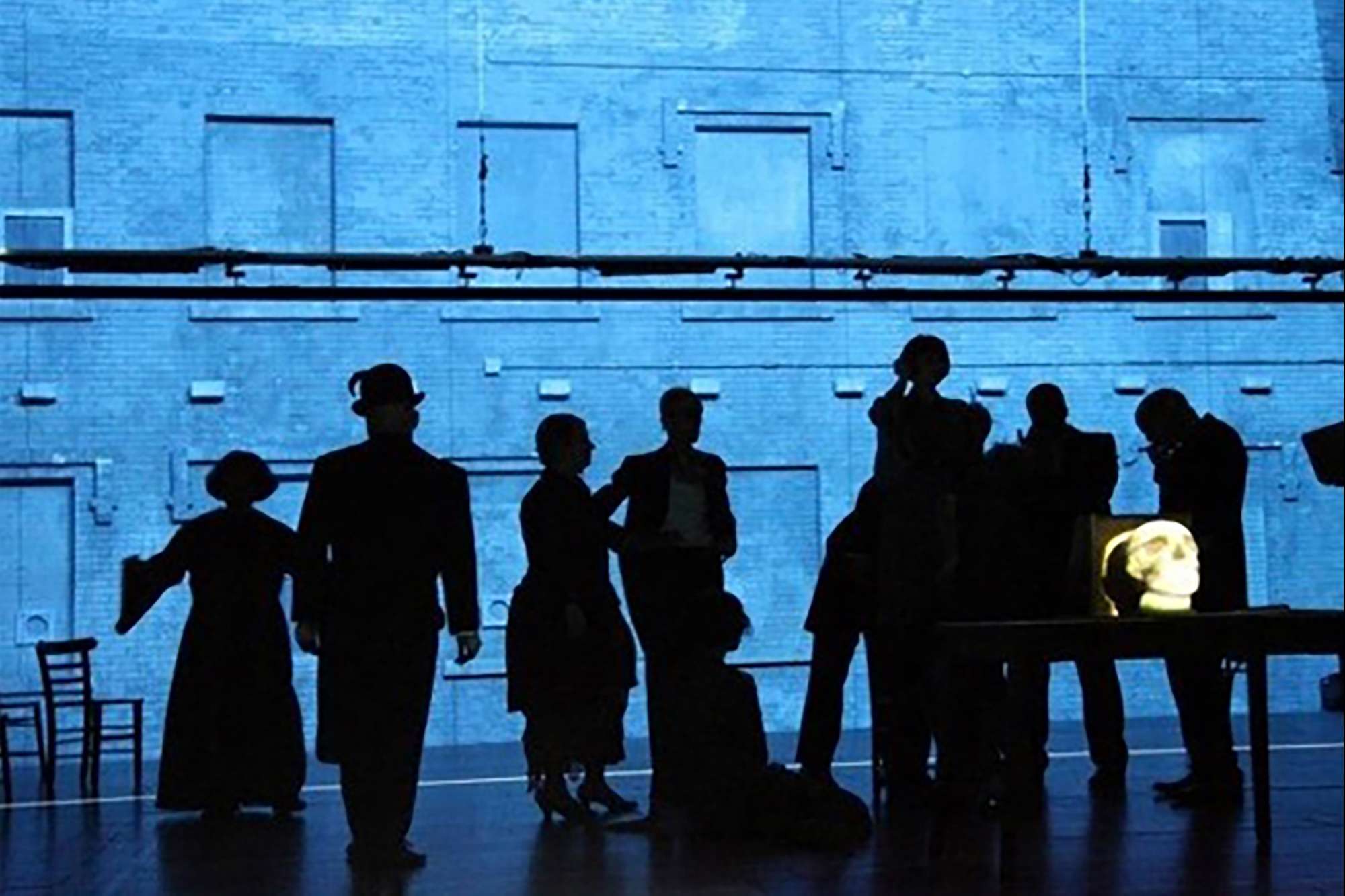 Complicité – Barbican | Es Devlin