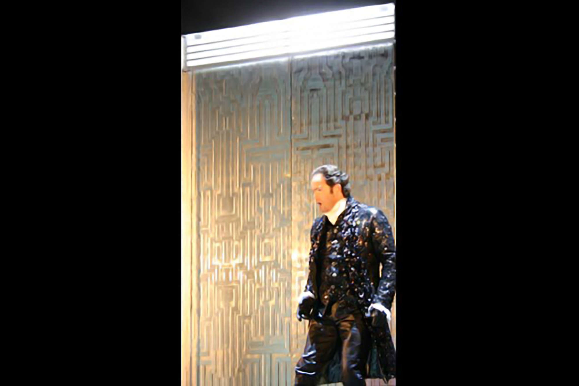 Don Giovanni – Vienna | Es Devlin