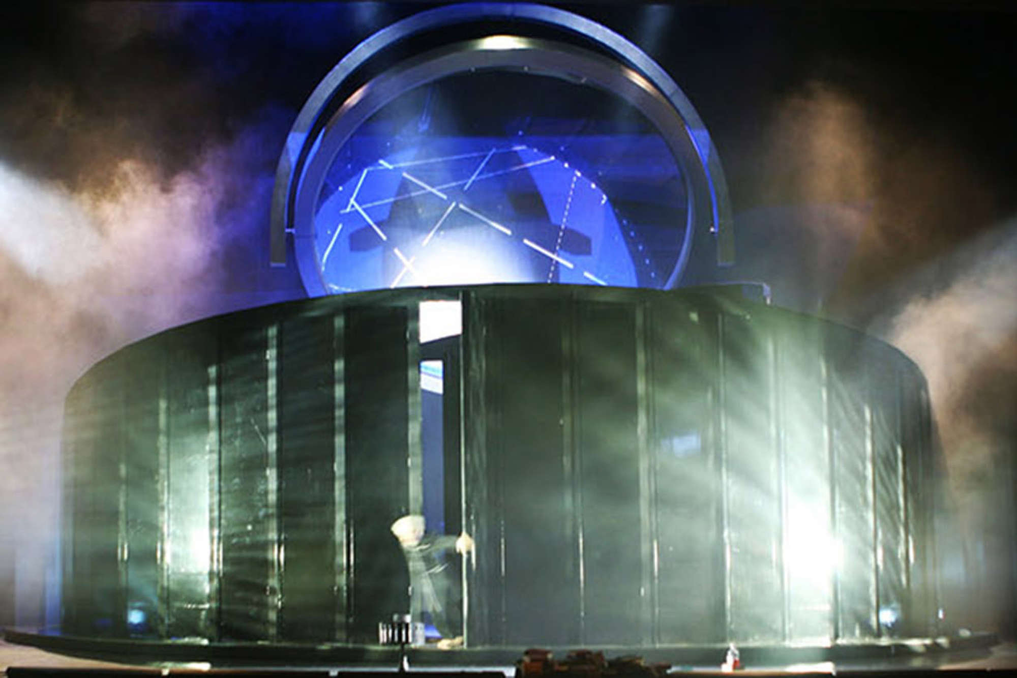 Faust – Dresden | Es Devlin