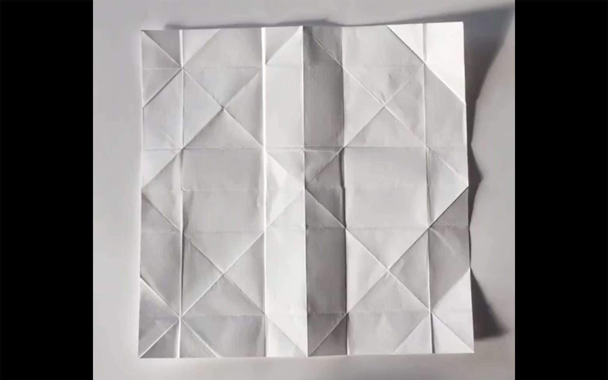 POST IT ORIGAMI NOTE | Es Devlin