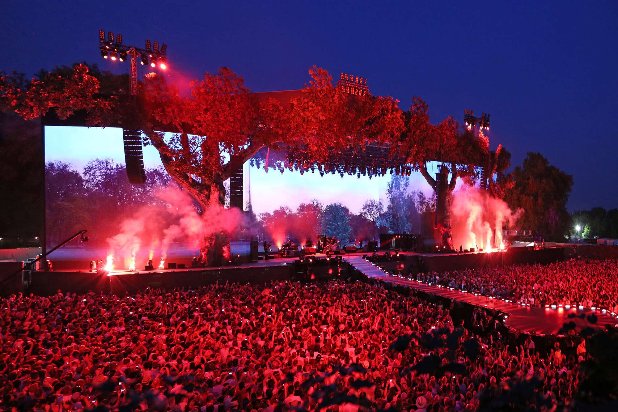 Stones – Hyde Park | Es Devlin